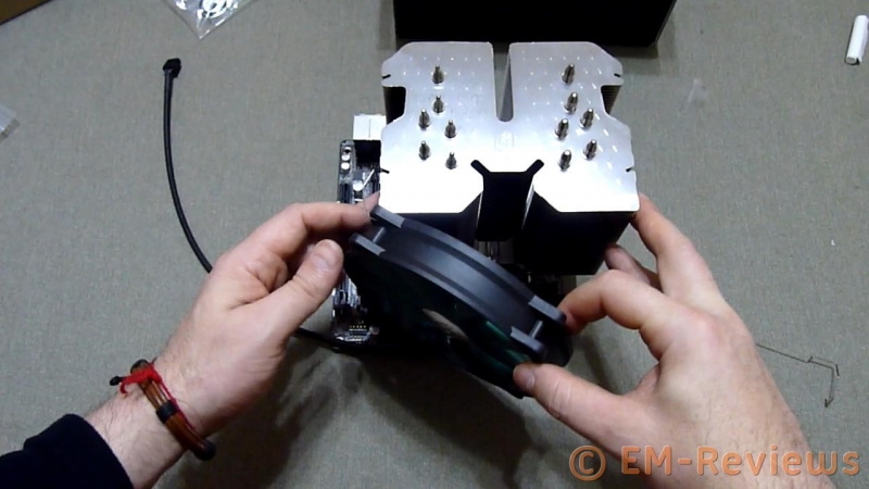 DeepCool LUCIFER V2 Disipador CPU con 140mm. Instalación y Opinión ...